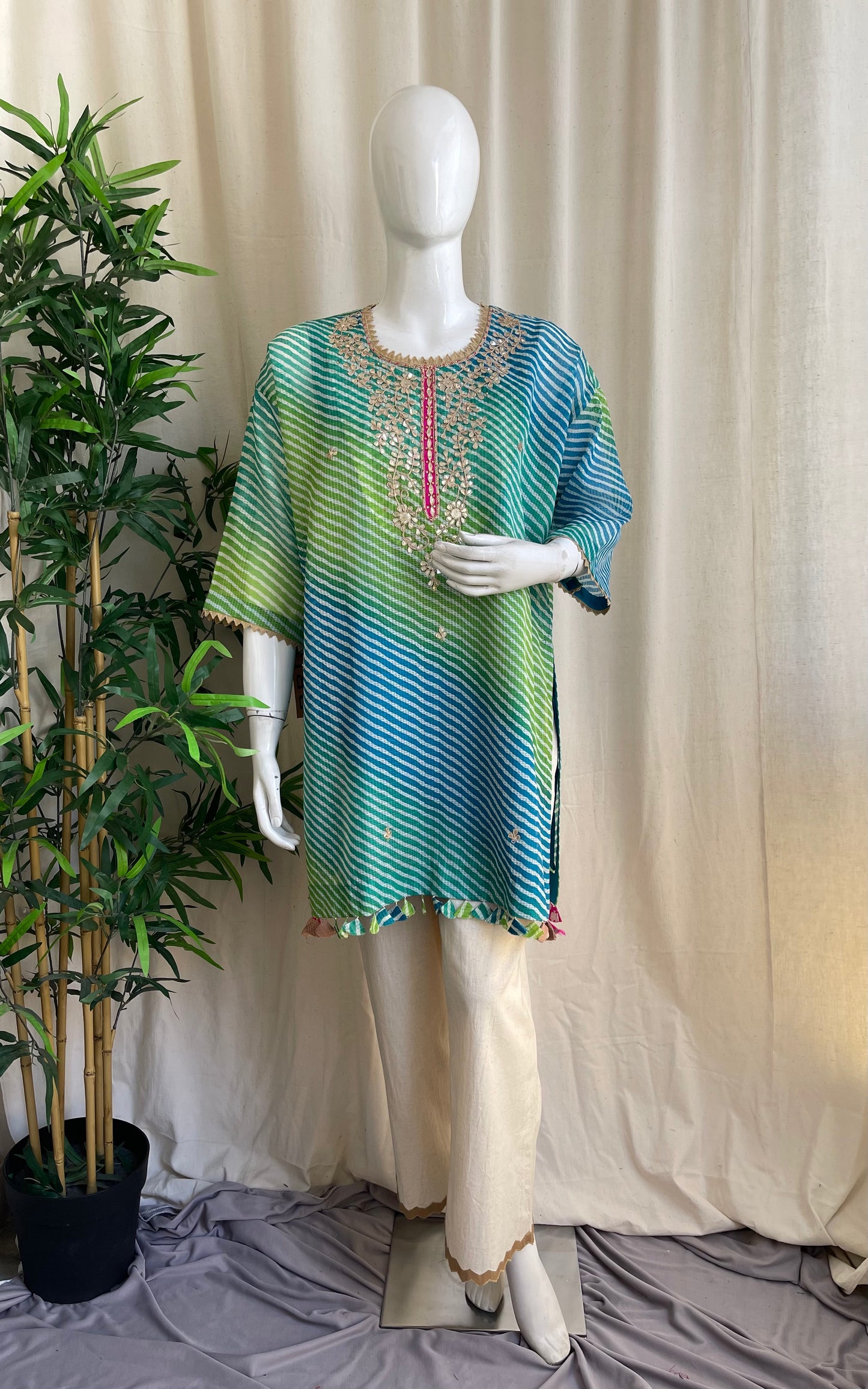 Gul-E-Hara Kaftan Set – BRIJ | Mehak Apparel